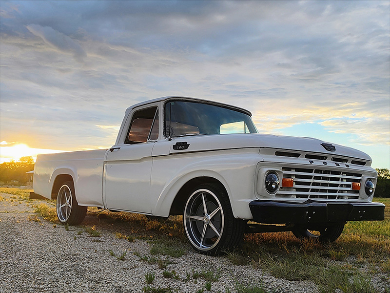 1963 Ford F-100 Pickup - 20x8.5 Ridler Wheels 235/30R20 Lexani Tires