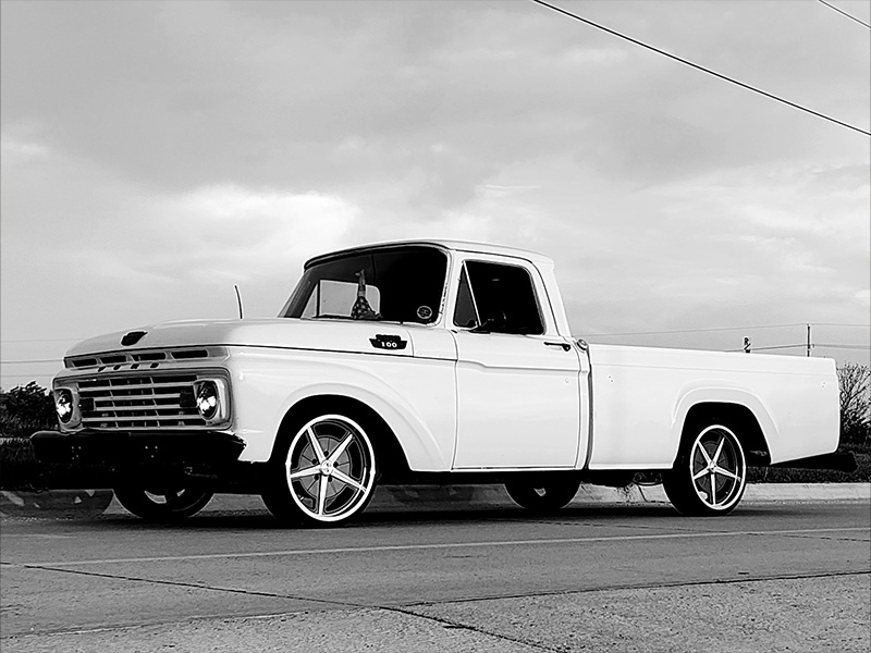 1963 Ford F-100 Pickup - 20x8.5 Ridler Wheels 235/30R20 Lexani Tires