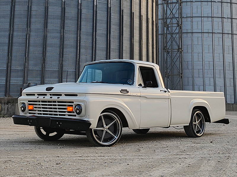 1963 Ford F-100 Pickup - 20x8.5 Ridler Wheels 235/30R20 Lexani Tires