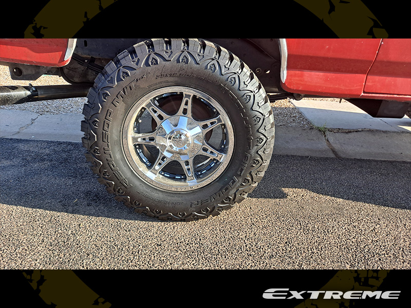 1989 Ford Bronco - 18x9 Mayhem Wheels LT35x12.50R18 RBP Tires