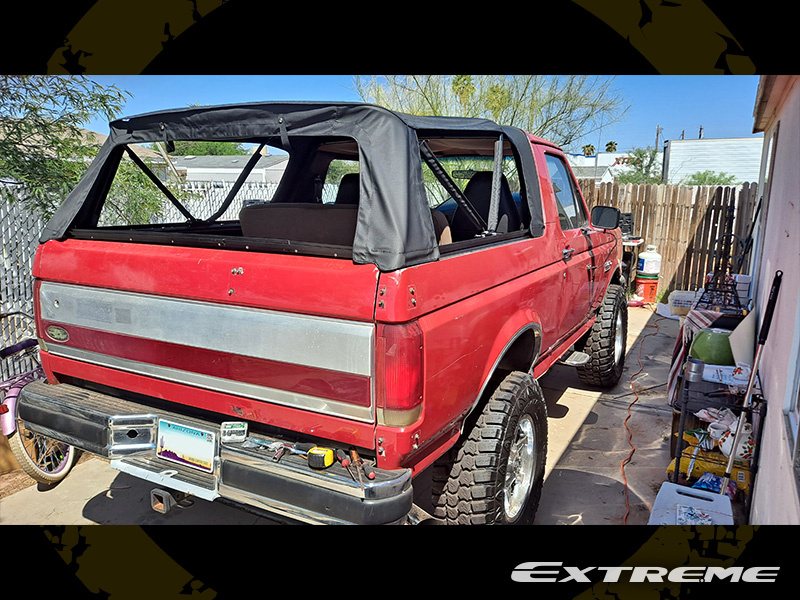 1989 Ford Bronco - 18x9 Mayhem Wheels LT35x12.50R18 RBP Tires