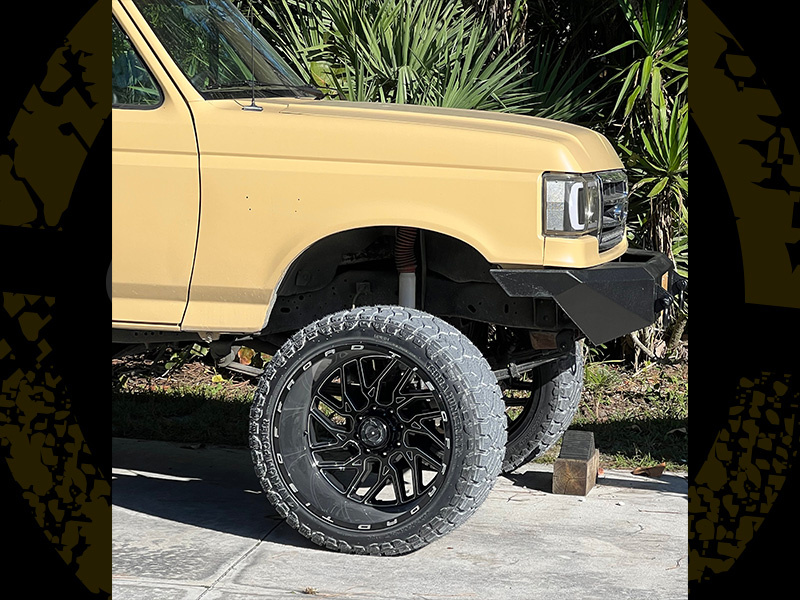 1989 Ford F-350 - 24x14 TIS Offroad Wheels LT35x14.50R24 Venom Power Tires