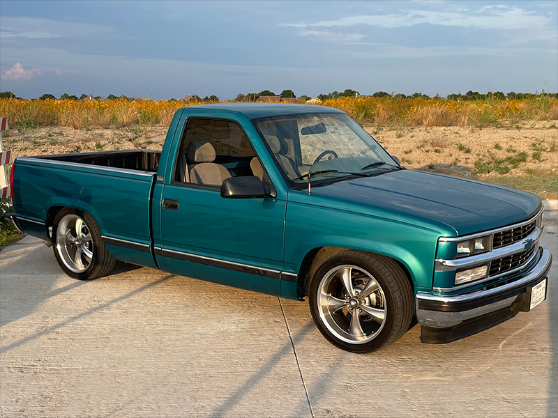 1995 Chevrolet C1500 - 20x8.5 Ridler Wheels 275/40R20 Kumho Tires