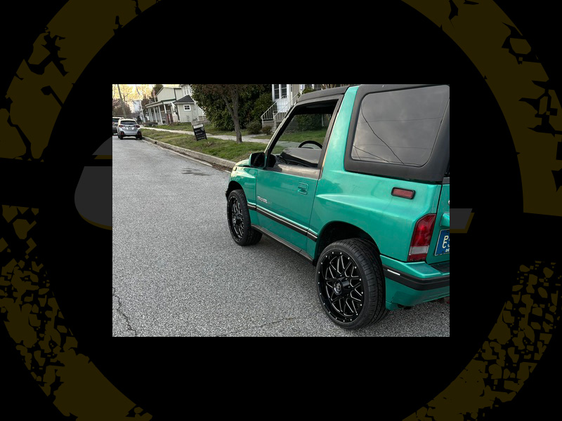 1995 Geo Tracker - 20x9 XF Offroad Wheels 255/35ZR20 Lexani Tires