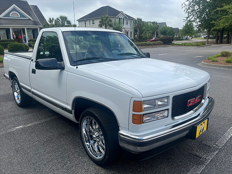 1996 GMC C1500 - 20x8.5 Ridler Wheels 245/45R20 Lexani Tires