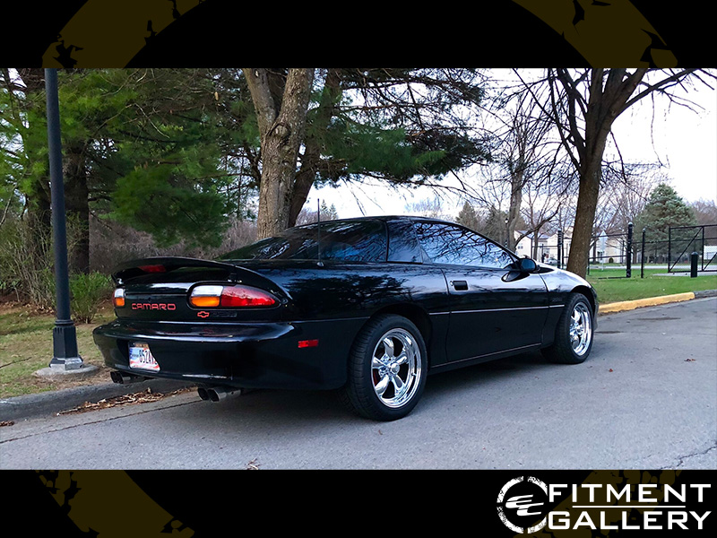 1997 Chevrolet Camaro - 17x9.5 American Racing Wheels 275/40R17 ...