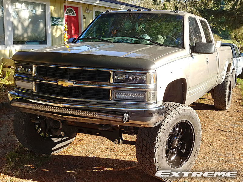 1998 Chevrolet K3500 - 20x10 Ultra Wheels 325/60R20 Nitto Tires Rough ...
