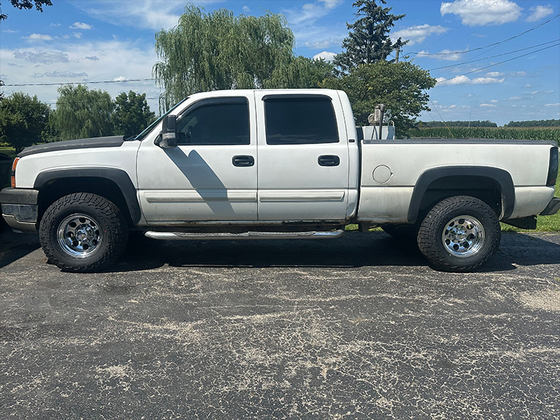 2003 Chevrolet Silverado 2500 HD - 16x10 Pacer Wheels 285/75R16 Falken ...