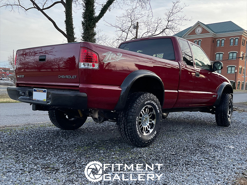 2003 Chevrolet S10 15x7 5 Vision Offroad Wheels LT31x10 50R15 Cooper