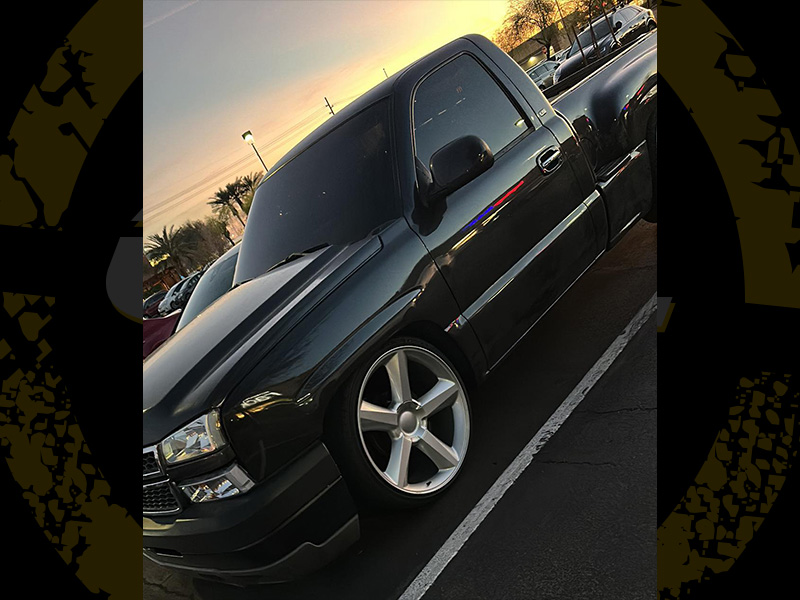 2003 Chevrolet Silverado 1500 - 24x10 Replica Tech Wheels 275/30R24 Lexani Tires