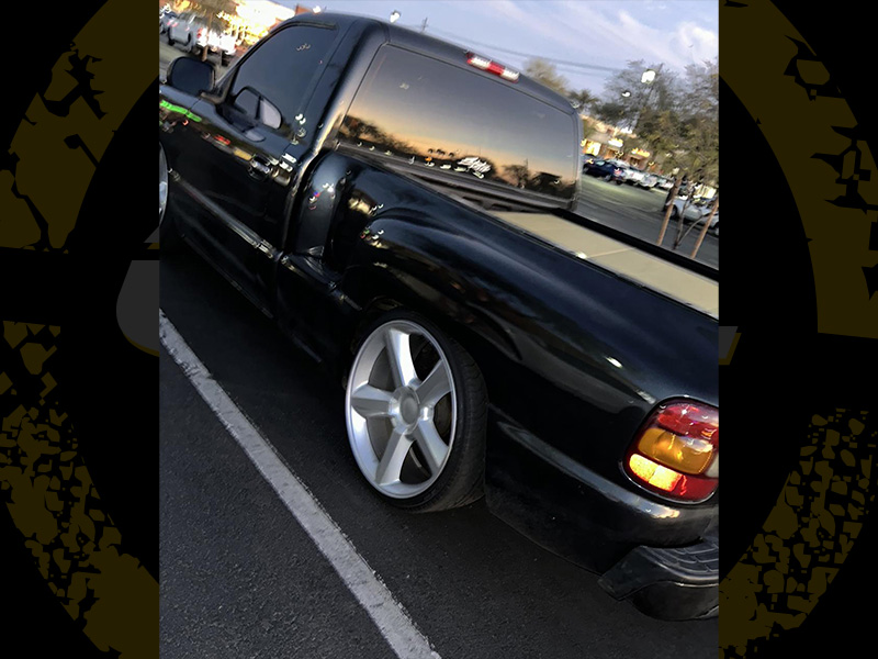 2003 Chevrolet Silverado 1500 - 24x10 Replica Tech Wheels 275/30R24 Lexani Tires