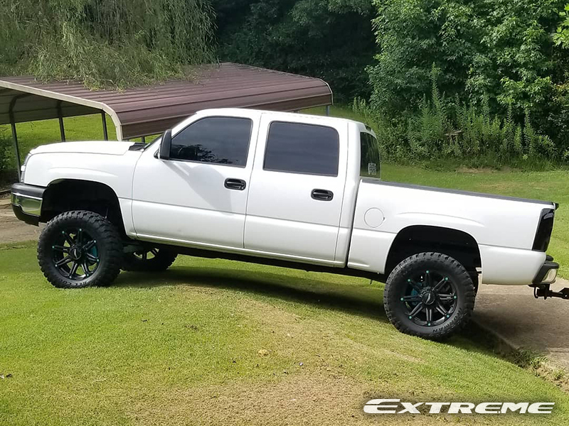 2004 Chevrolet Silverado 1500 - 20x9 Eagle Alloy Wheels 35x12.5R20 ...