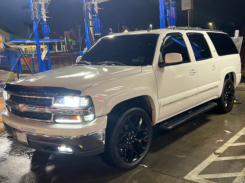 2004 Chevrolet Suburban 1500 - 22x9 OE Performance Wheels 305/40R22 ...