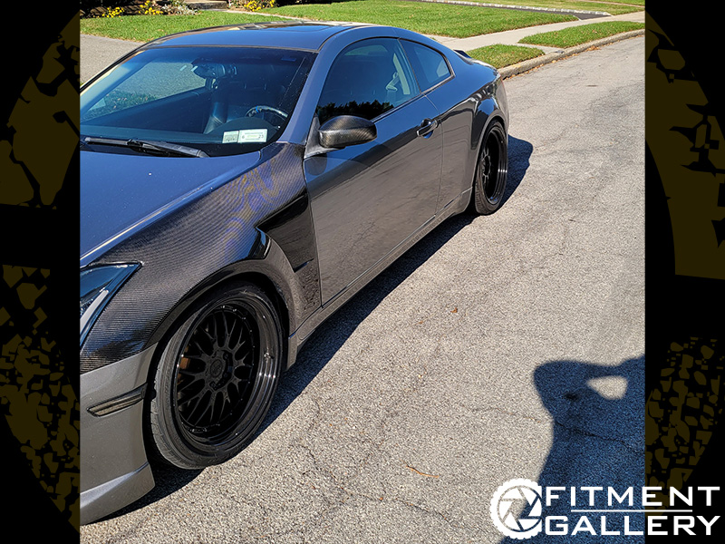 2004 Infiniti G35 - Staggered ESR Wheels 275/35R19 Nitto Tires