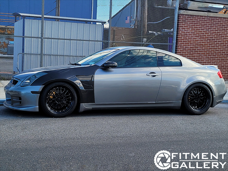 2004 Infiniti G35 - Staggered ESR Wheels 275/35R19 Nitto Tires