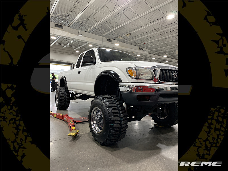 2004 Toyota Tacoma - 15x14 Barts Wheels 33x14R15 Super Swamper Tires ...