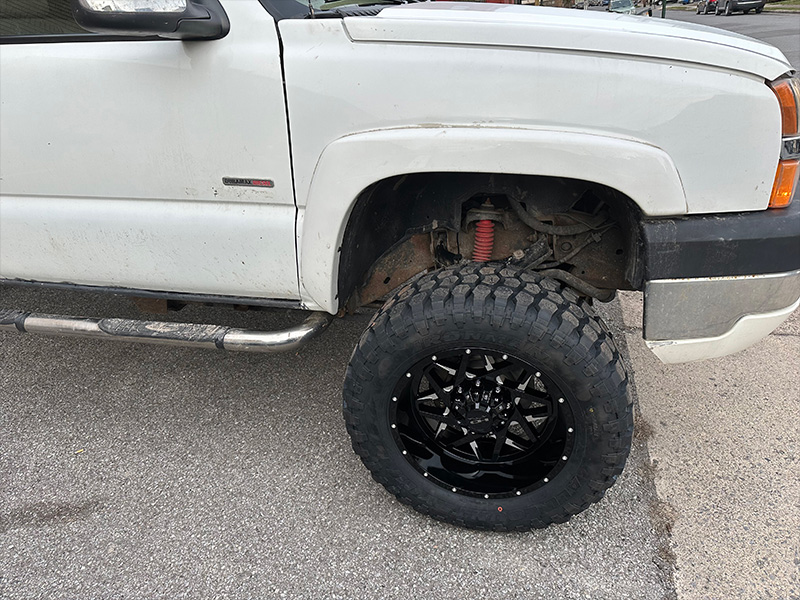 2005 Chevrolet Silverado 2500 HD - 20x10 Buck Commander Wheels LT35x12 ...