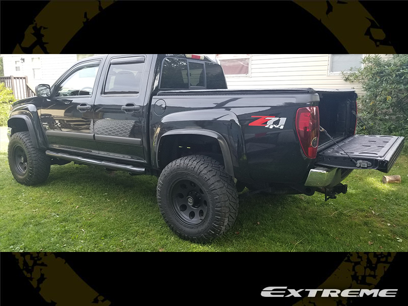 2006 Chevrolet Colorado - 17x9 American Racing Wheels 295/70R17 Nitto ...