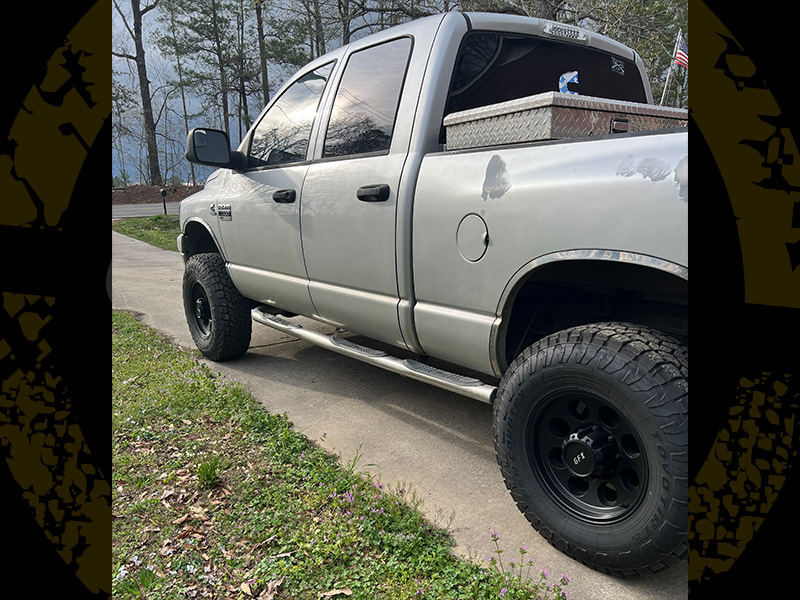 2006 Dodge Ram 1500 - 17x9 G-FX Wheels LT285/75R17 Toyo Tires