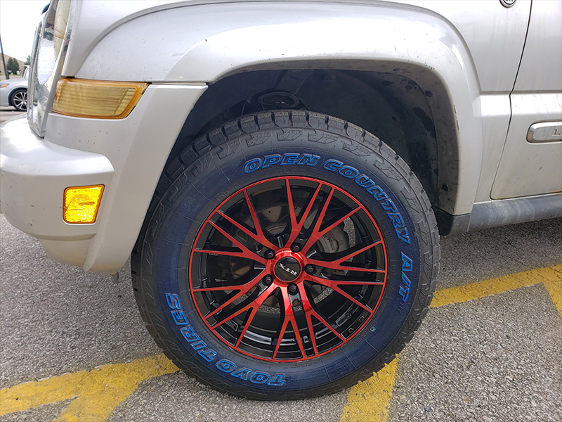 2006 Jeep Liberty - 17x7.5 RTX Wheels 245/65R17 Toyo Tires