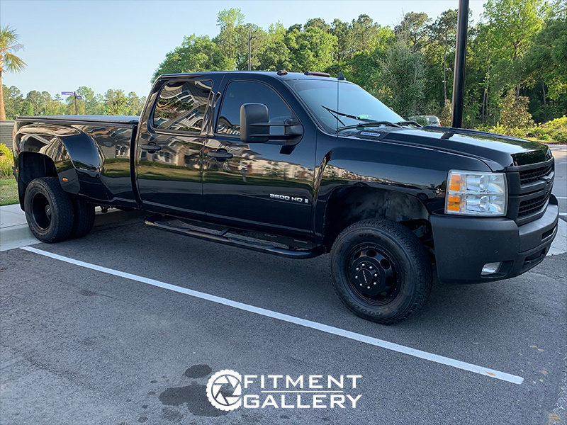 2007 Chevrolet Silverado 3500 HD - 17x6.5 Vision Wheels LT245/75R17 ...