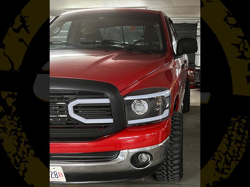 2007 Dodge Ram 1500 - 20x10 Buck Commander Wheels LT33x12.50R20 Haida Tires