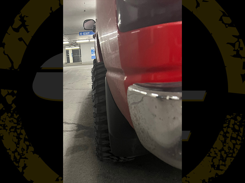 2007 Dodge Ram 1500 - 20x10 Buck Commander Wheels LT33x12.50R20 Haida Tires