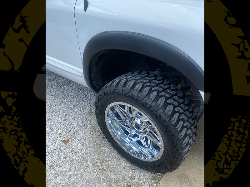 2007 Dodge Ram 1500 - 20x10 Vision Offroad Wheels LT33x12.50R20 Haida Tires