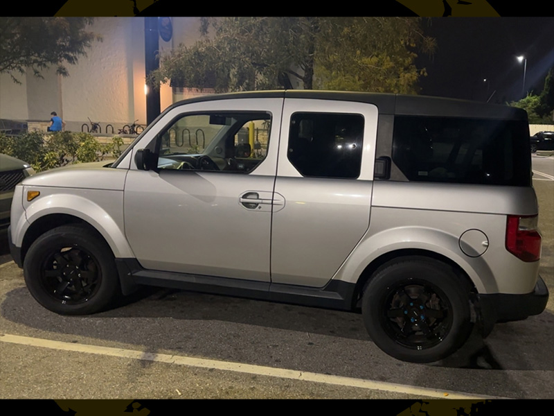 2007 Honda Element - 17x8 Avid 1 Wheels