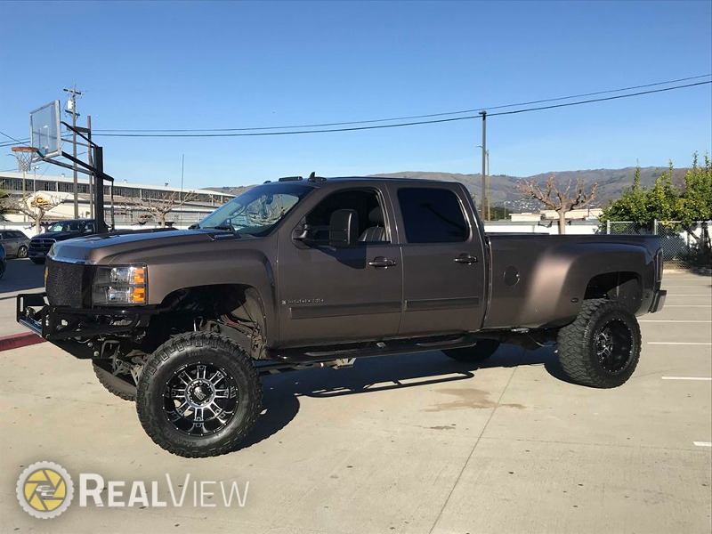 2008 Chevrolet Silverado 3500 HD - 36x15.5R20 Mickey Thompson Tires