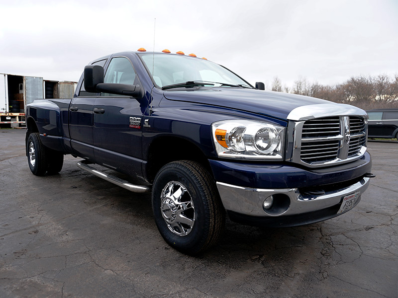 2008 Dodge Ram 3500 - Staggered Ultra Wheels 235/80R17 Toyo Tires