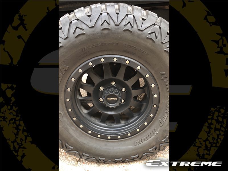 2008 Chevrolet Silverado 1500 - 17x8.5 Method Race Wheels Rough Country ...