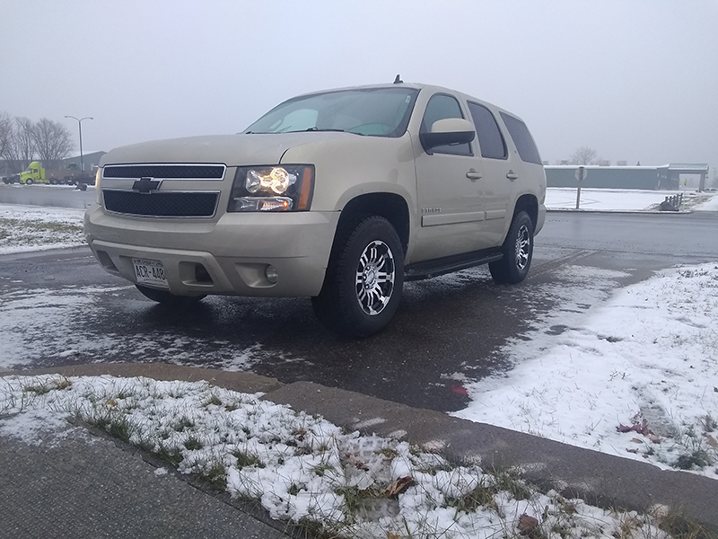 2008 Chevrolet Tahoe - 17x9 Vision OffRoad Wheels