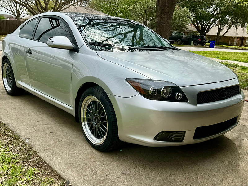 2008 Scion tC - 18x8 Vors Wheels 235/45ZR18 Lexani Tires