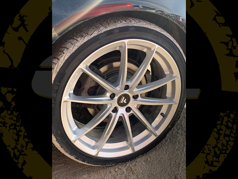 2009 Cadillac CTS - 20x8.5 Fittipaldi Wheels 245/35ZR20 Advanta Tires