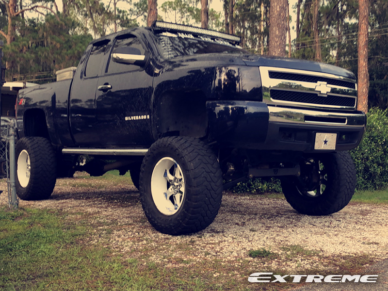 2009 Chevrolet Silverado 1500 - 20x10 Hostile Wheels 38x15.5R20 Toyo ...