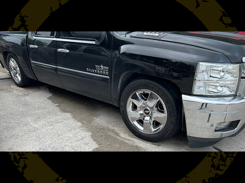 2011 Chevrolet Silverado 1500 - 22x9.5 Dub Wheels 275/40R22 Toyo Tires