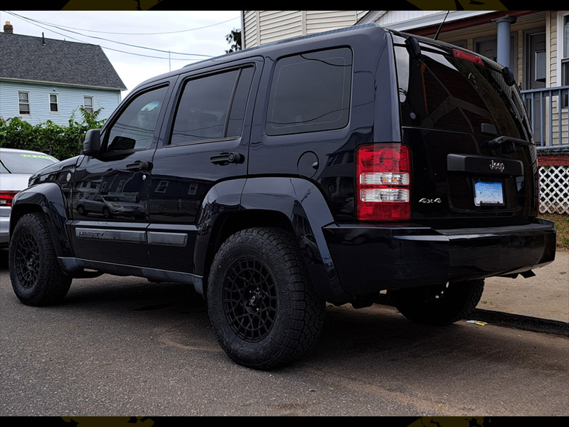 2011 Jeep Liberty - 16x7 Vision Offroad Wheels P245/70R16 Toyo Tires