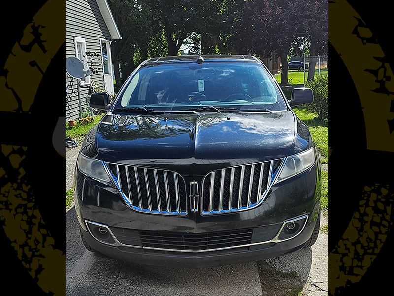 2011 Lincoln MKX - 20x8.5 Motiv Wheels