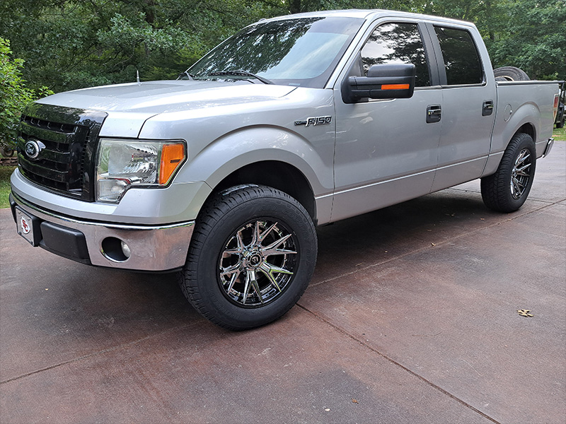 2012 Ford F-150 - 20x9 Fuel Fusion Forged Wheels LT275/65R20 Ironman Tires