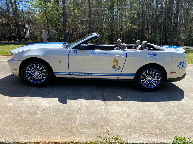 2012 Ford Mustang - 17x7.5 RTX Wheels 235/45R17 Advanta Tires