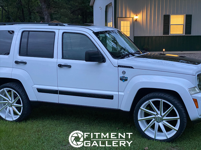 2012 Jeep Liberty - 22x10 Strada Wheels 265/35R22 FullRun Tires