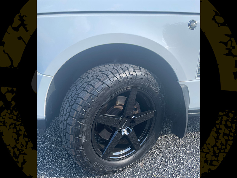 2012 Land Rover Range Rover Sport - 20x8.5 Ravetti Wheels LT275/55R20 ...