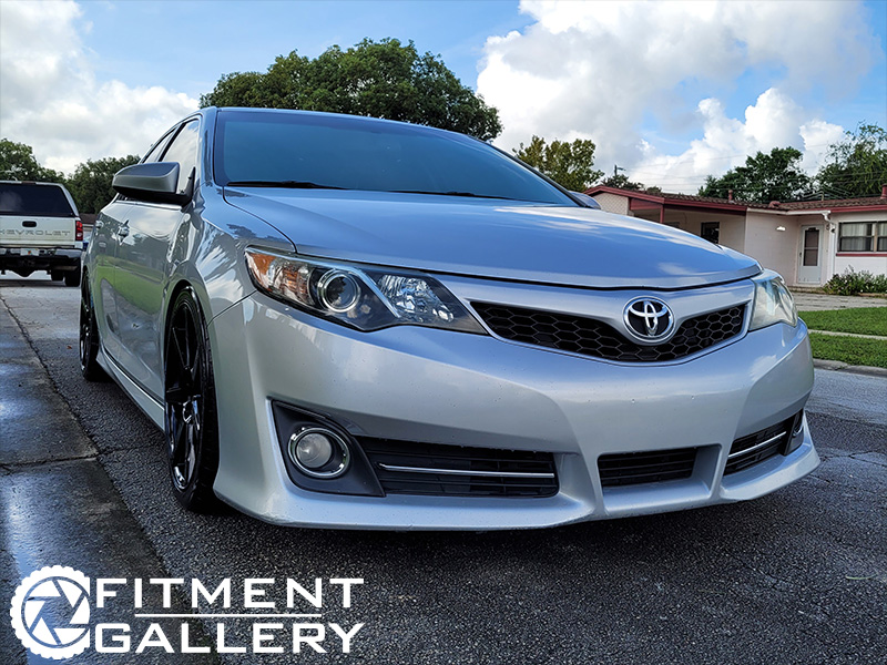 2012 Toyota Camry - 19x8.5 Niche Wheels 225/35R19 Toyo Tires