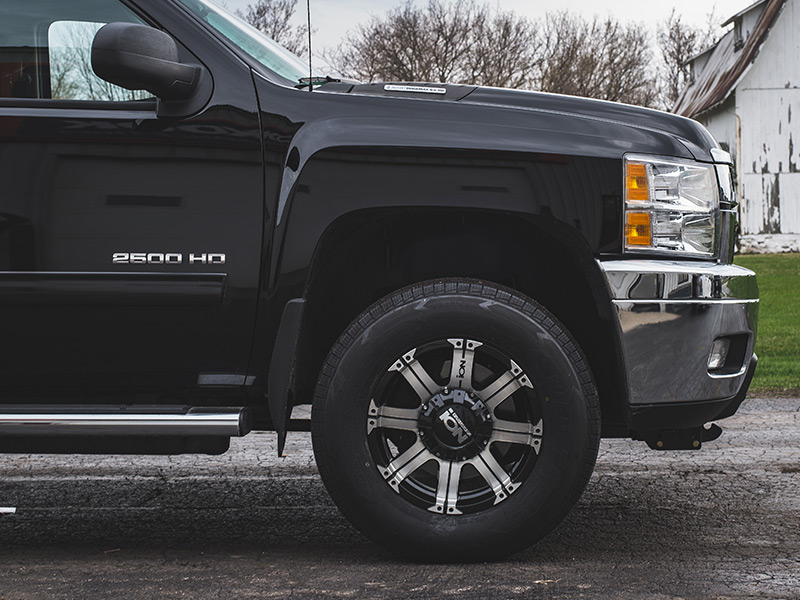 2013 Chevrolet Silverado 2500 HD - 18x9 Ion Alloy Wheels