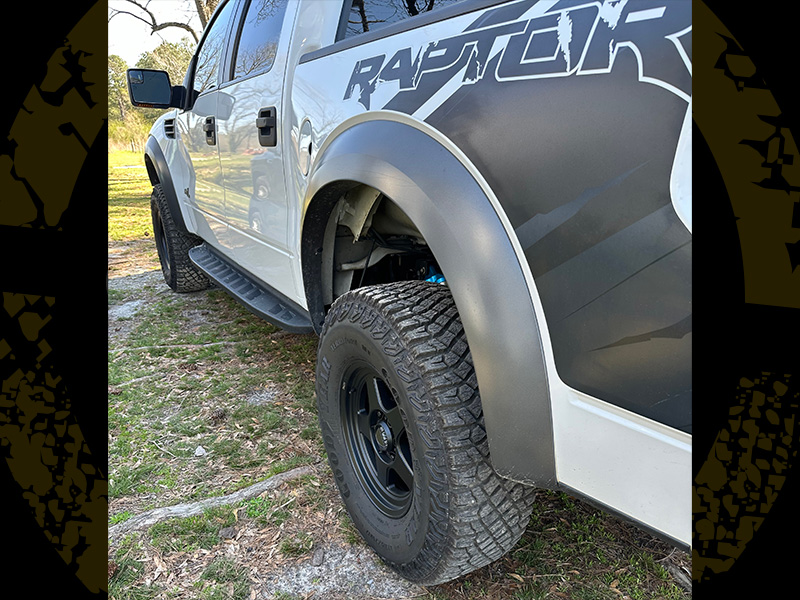 2013 Ford F-150 - 17x8.5 KMC Wheels