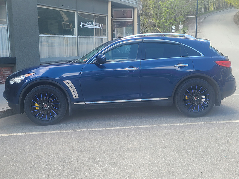 2013 Infiniti FX37 - 20x8.5 RTX Wheels 265/50R20 General Tires