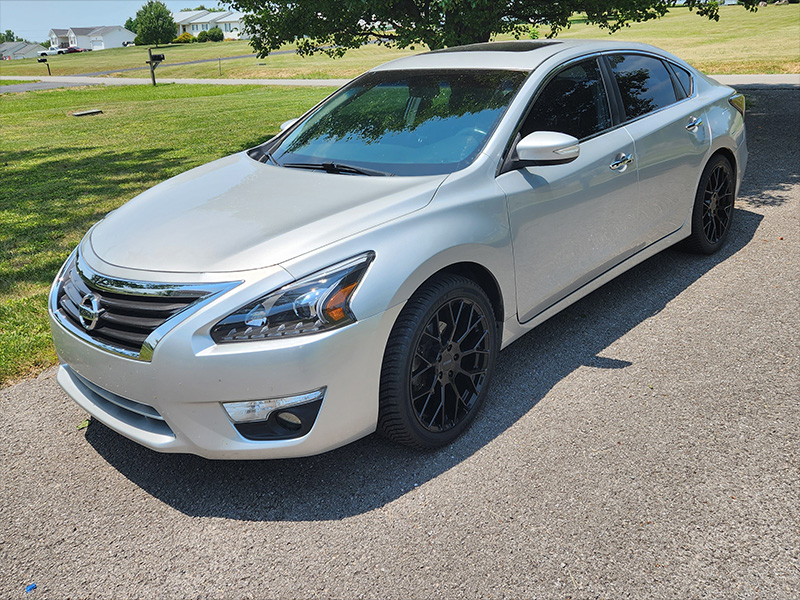 2013 Nissan Altima - 19x8 Petrol Wheels 235/40R19 Michelin Tires
