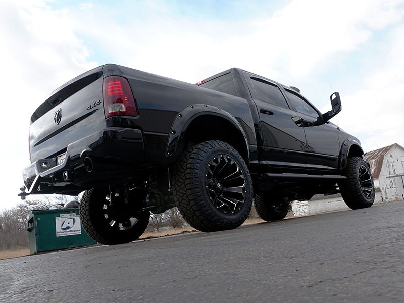 2014 Ram 1500 - 22x12 Fuel Offroad Wheels 37x12.5R22 Nitto Tires BDS 6 ...