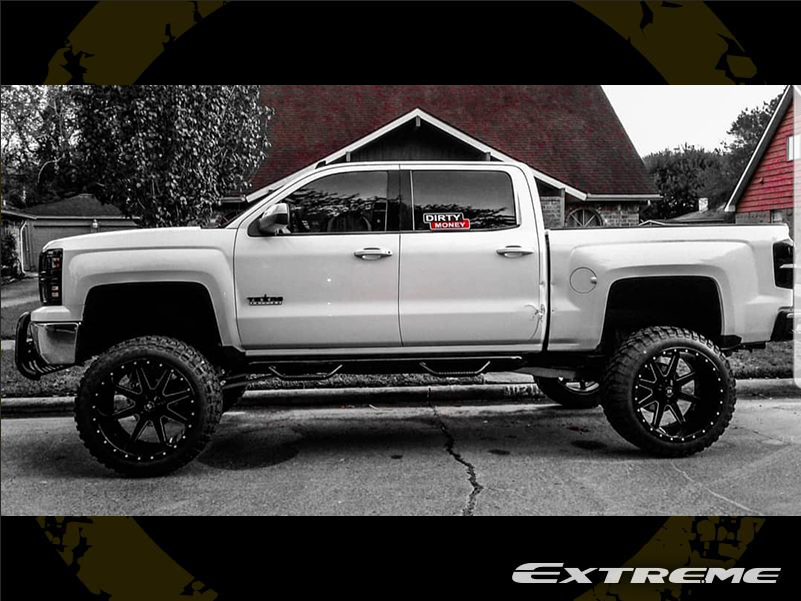 2014 Chevrolet Silverado 1500 - 24x14 XM Mudder Wheels 37/13.5R24 ...